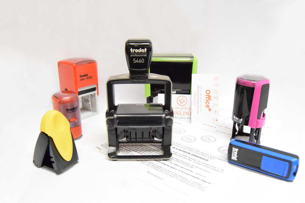 Stampile personalizate, datiere si parafe